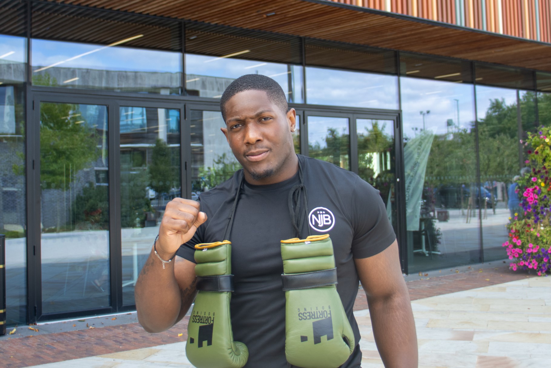 Portsmouth Scholar Boxer Derrick Osadolor Goes Pro Under Sunny Edwards ...
